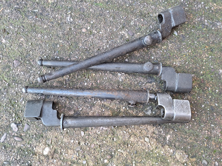 No4 "Pig sticker" bayonet & scabbard - Saracen Exports